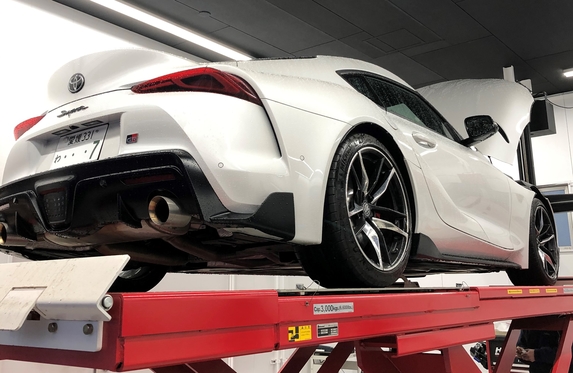 GRスープラ オイル交換②